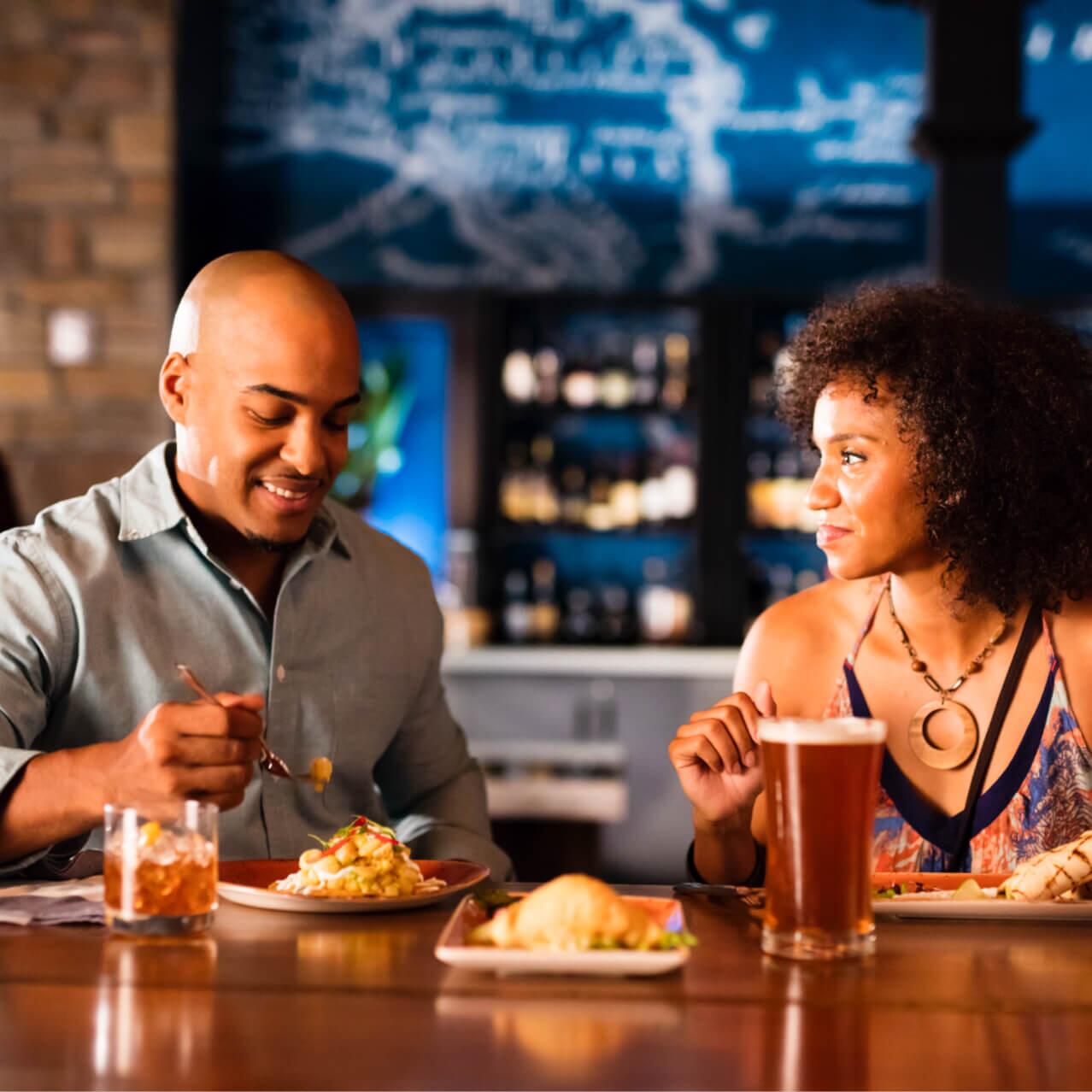 Strong Water Tavern | Loews Sapphire Falls Resort at Universal Orlando™