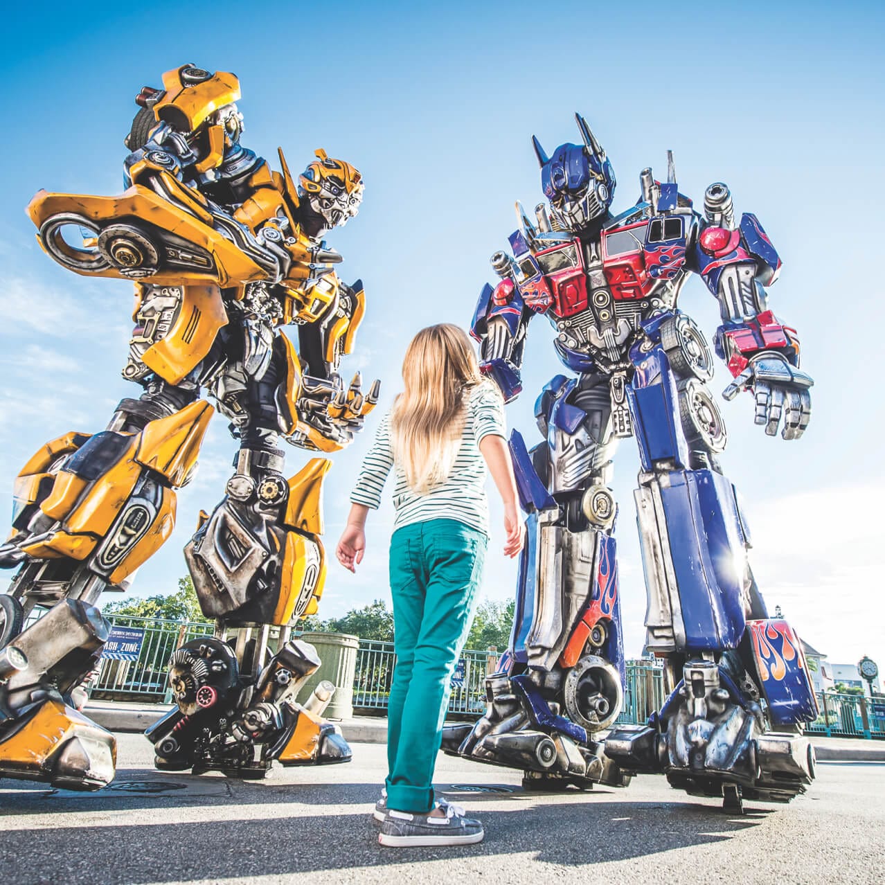 Meet The TRANSFORMERS | Universal Studios Florida™