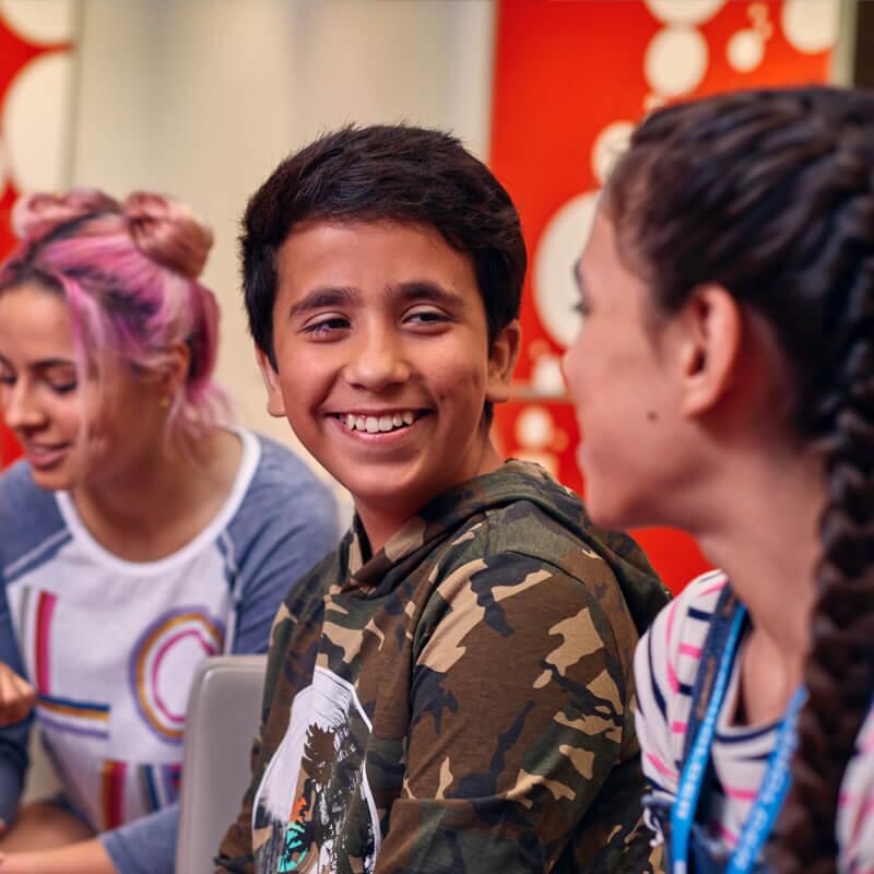 Universal Orlando Resort Reveals UOAP Perks For Mardi Gras 2023 ...