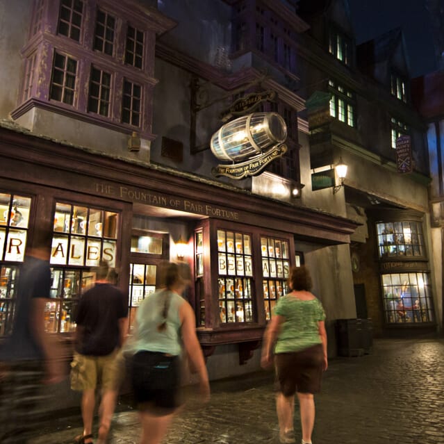 The Fountain of Fair Fortune in Diagon Alley™ | Universal Studios Florida™