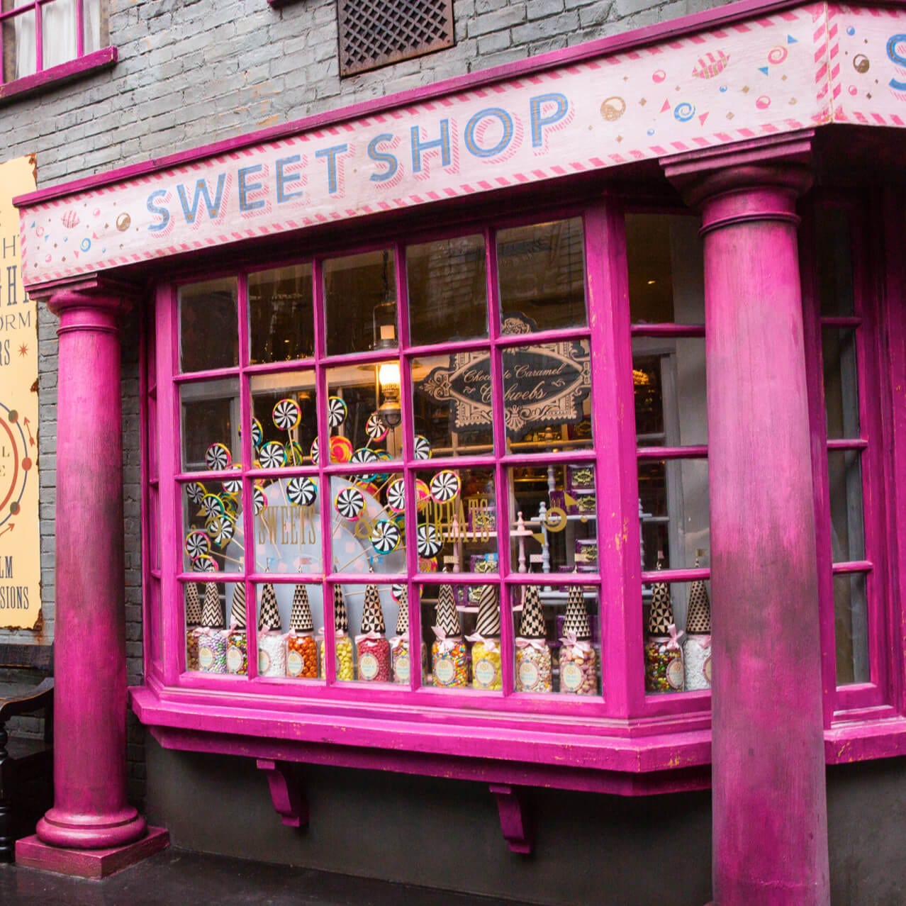 Sugarplum's in Diagon Alley™ | Universal Studios Florida™