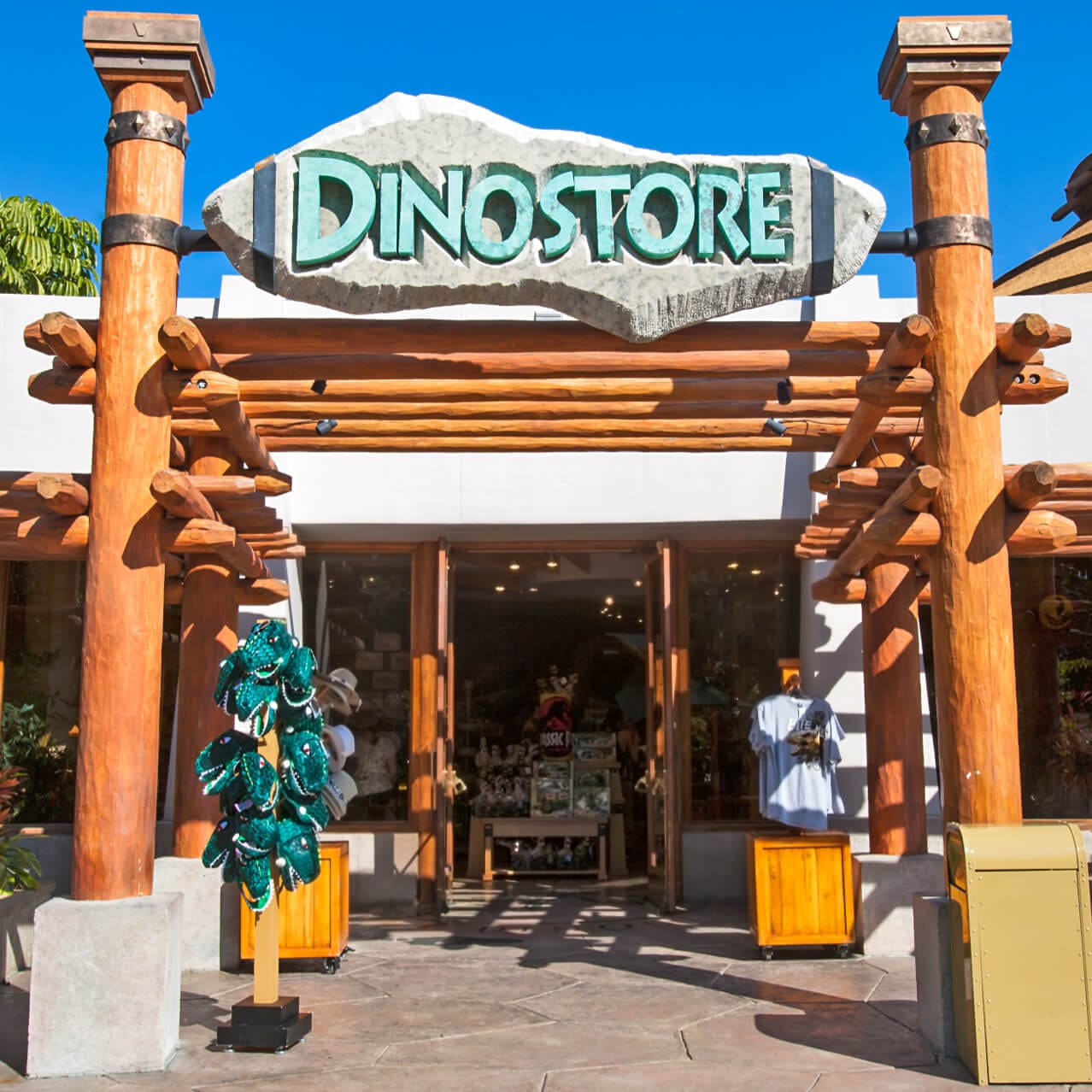 Dinostore | Universal's Islands of Adventure™